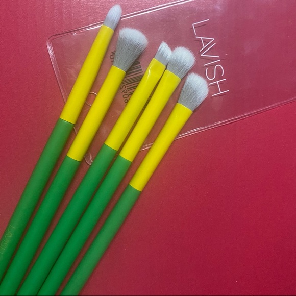 Lavish | Makeup | Lavish 5piece Essential Eye Collection Brush Set ...